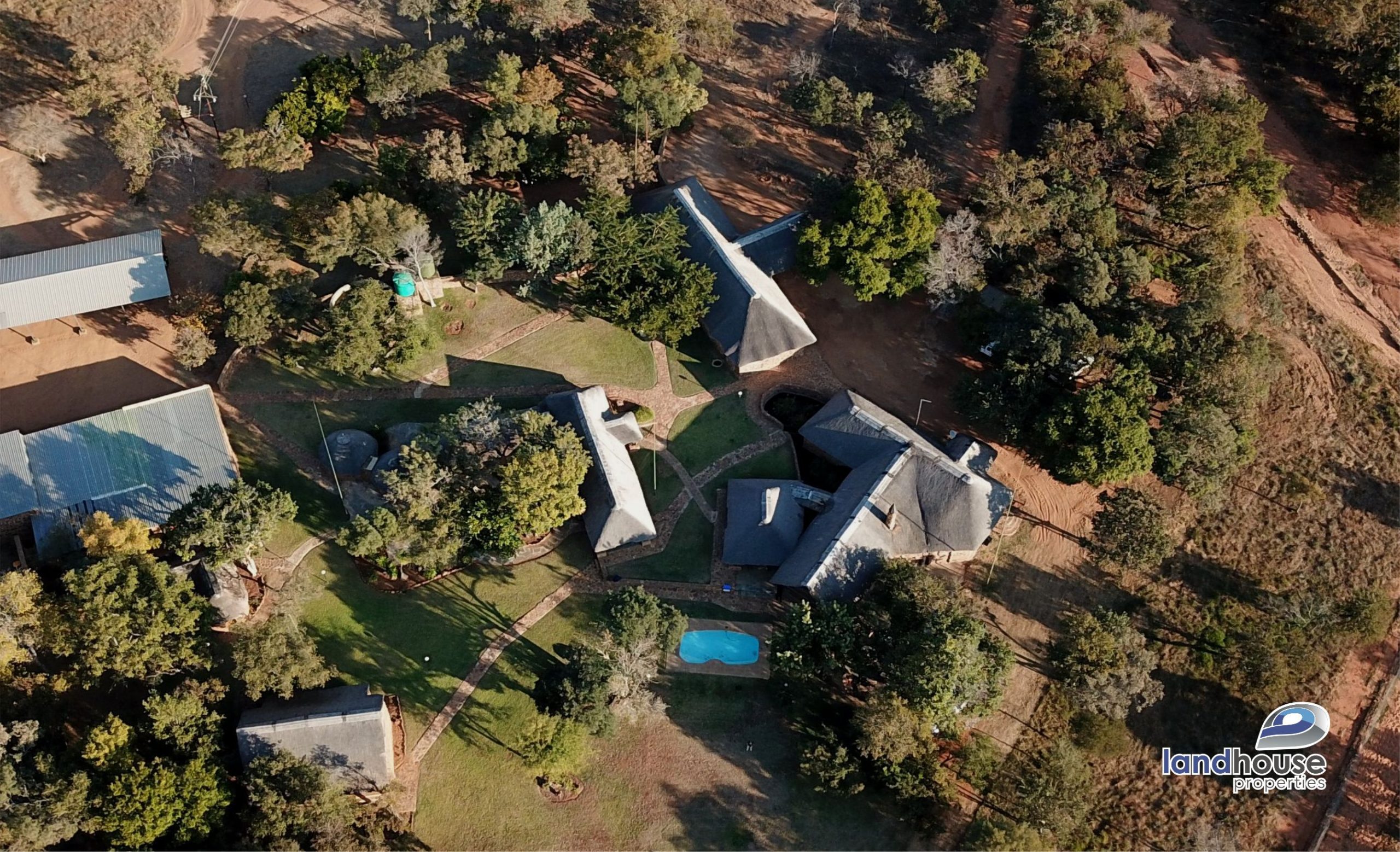 MOUNT HOPE PRIVATE GAME RESERVE / Fully Equipped Lodge & Entertainment ...